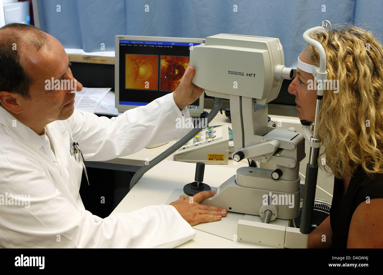 A woman is pictured during a computer analysis of the optic nerv within the scope of a glaucoma ...