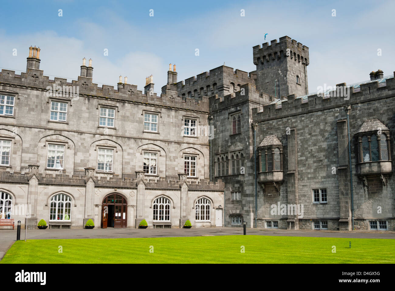 Kilkenny Castle, Kilkenny, County Kilkenny, Leinster, Republic of ...