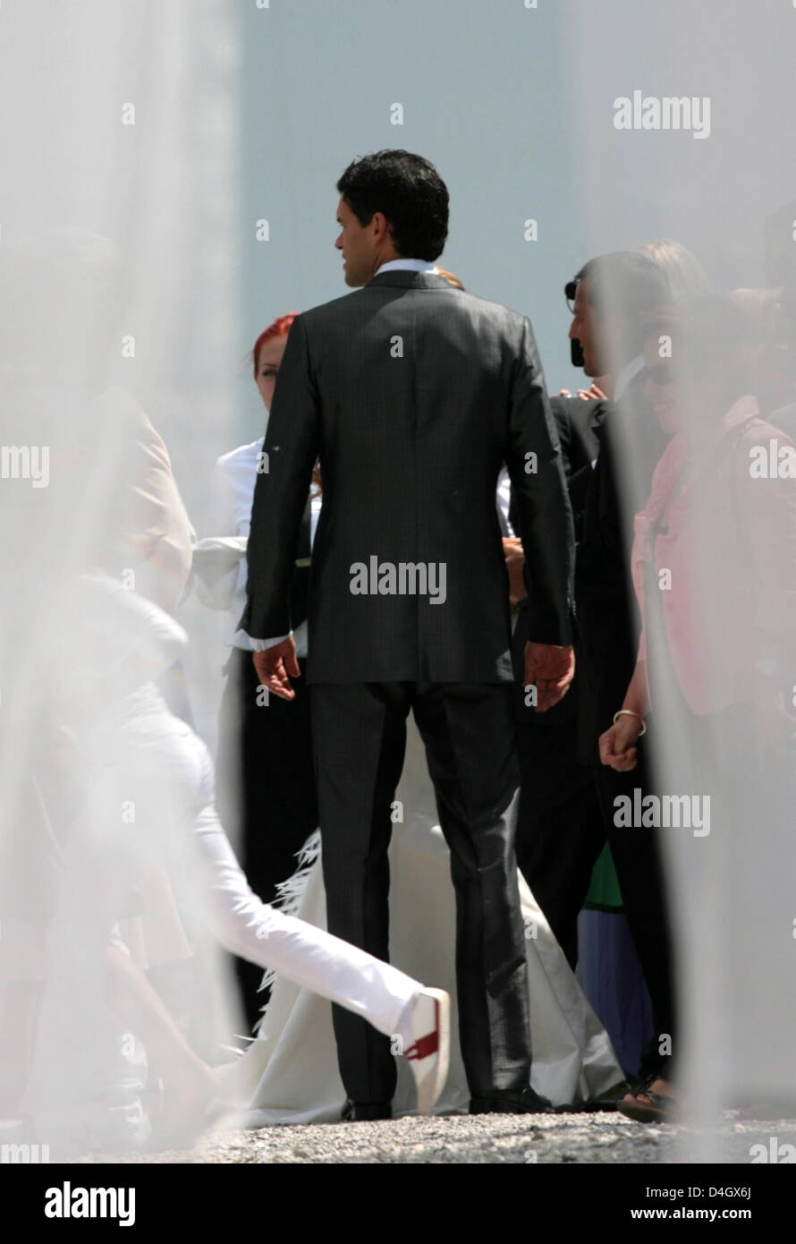 German soccer international Michael Ballack and his wife Simone Lambe ...