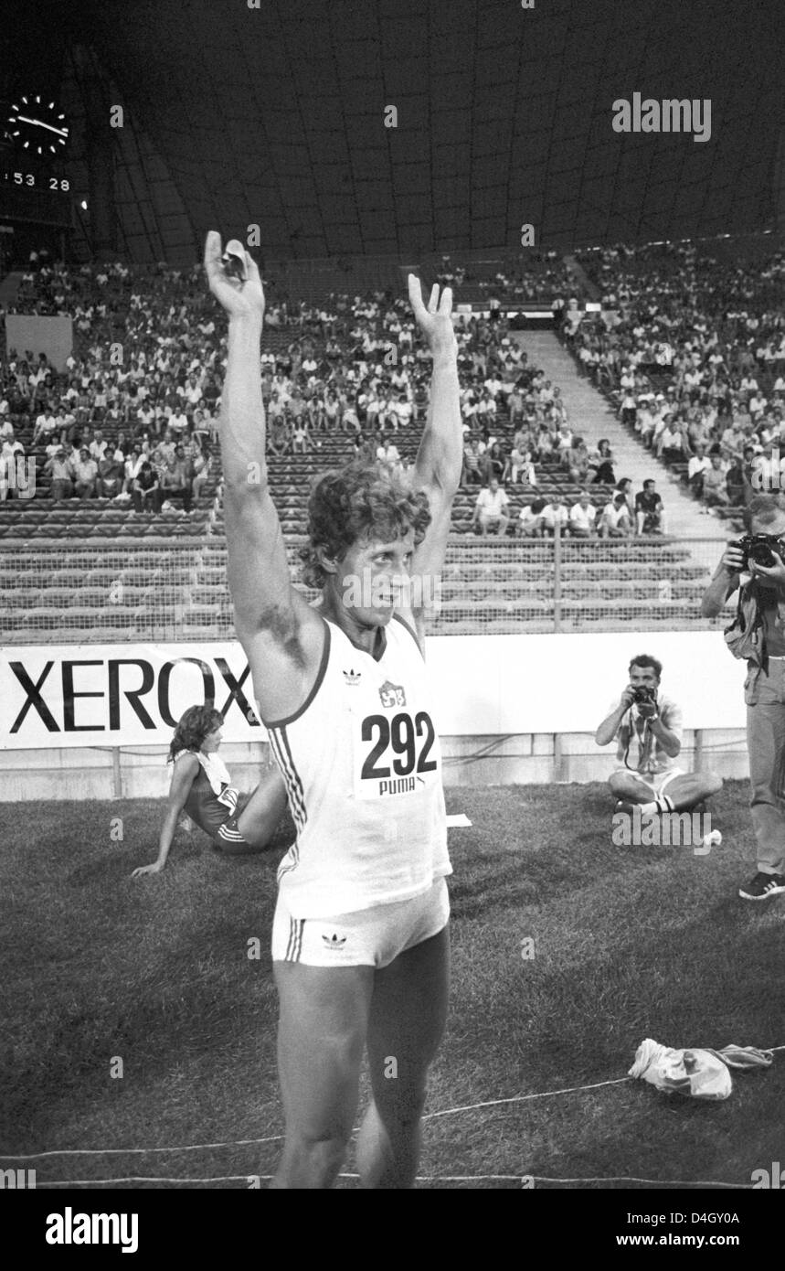 Jarmila kratochvilova 1983 munich hi-res stock photography and images ...