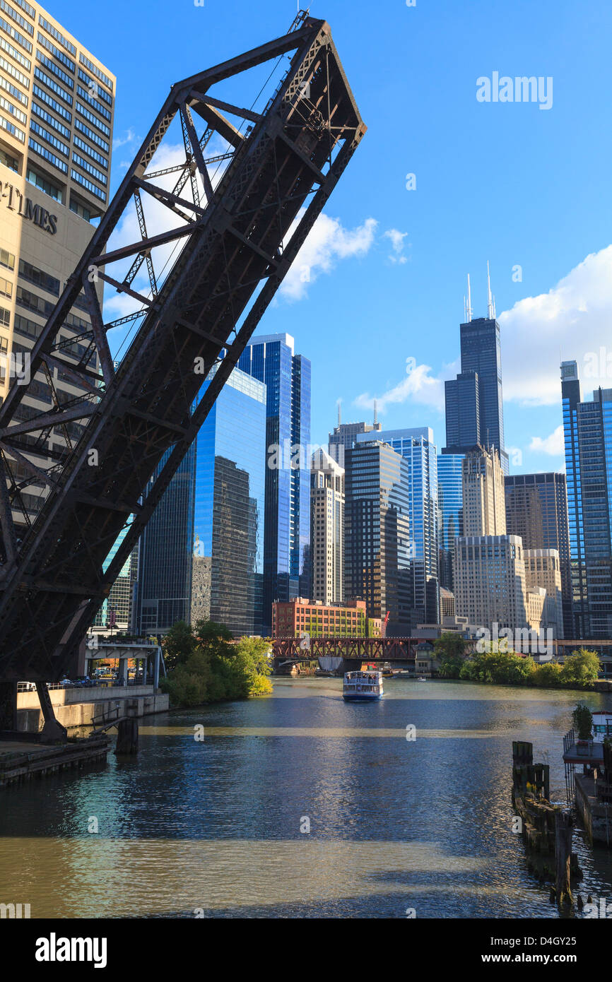 Chicago the loop buildings hi-res stock photography and images - Alamy