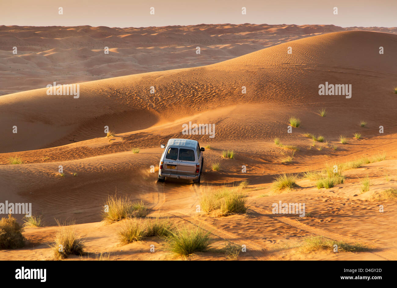 Four by four oman hi-res stock photography and images - Alamy