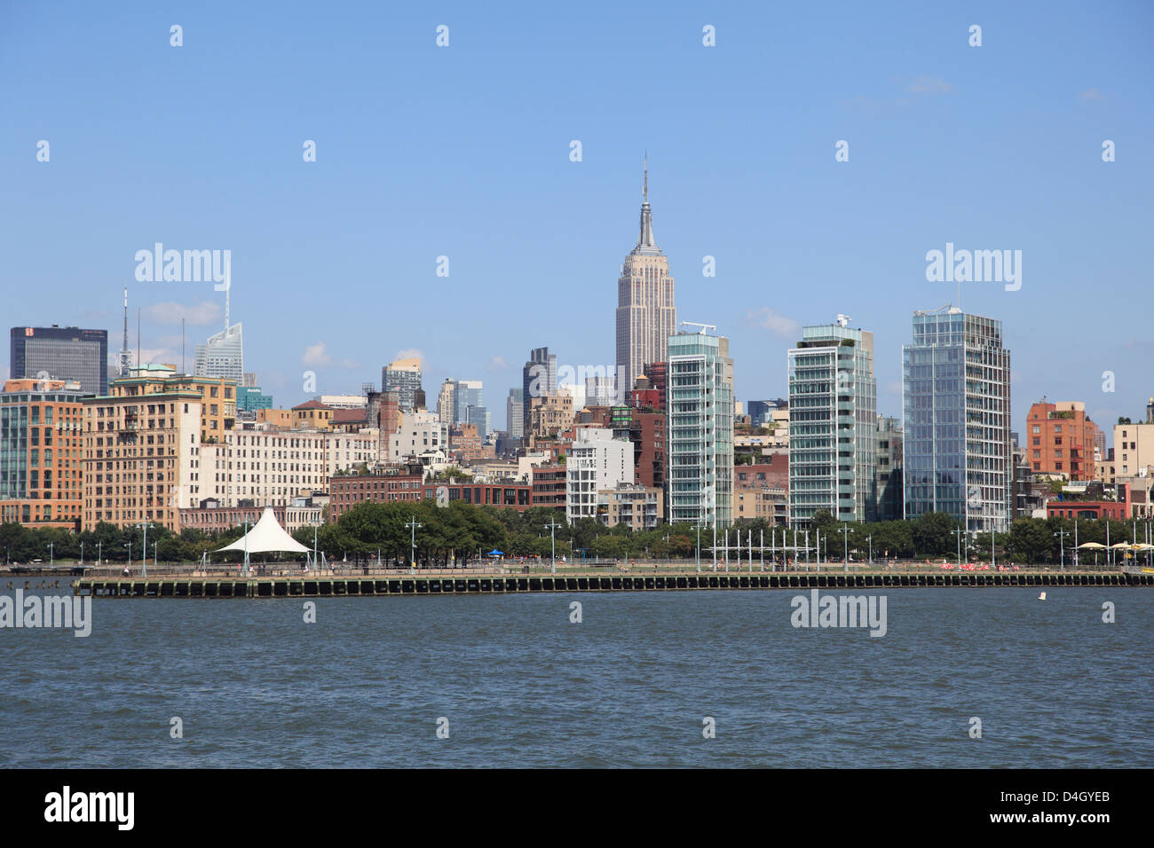 Christopher Street Pier, Hudson River Park, Richard Meier designed ...