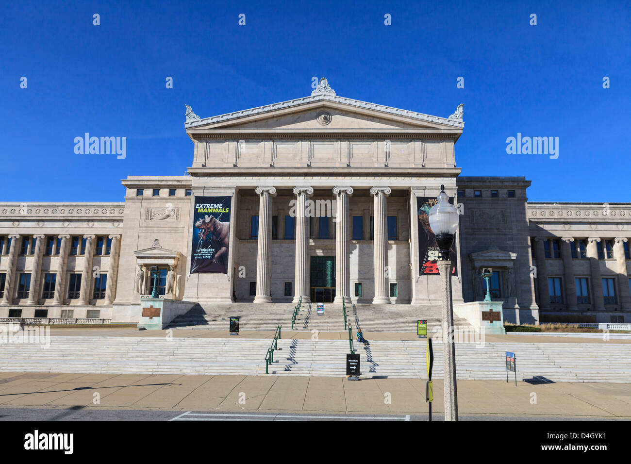 Chicago field museum hi-res stock photography and images - Alamy