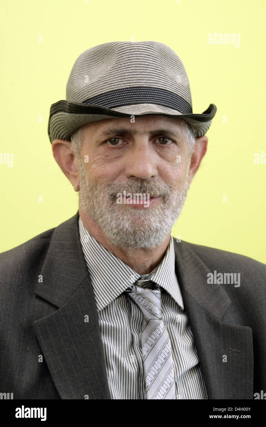 American pop artist James Rizzi poses at Rheingoldhalle in Mainz ...