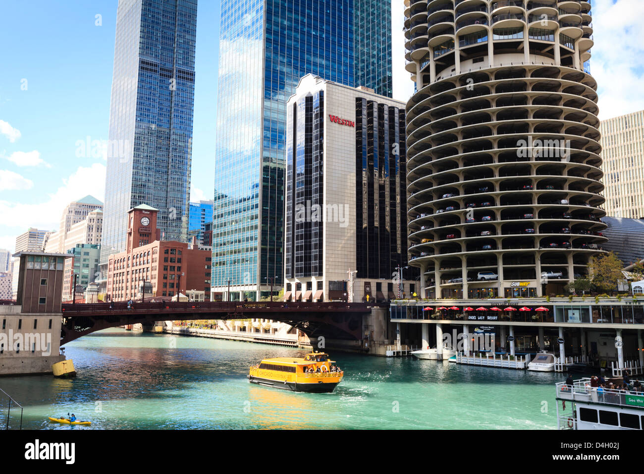 Chicago River and towers, Chicago, Illinois, USA Stock Photo - Alamy