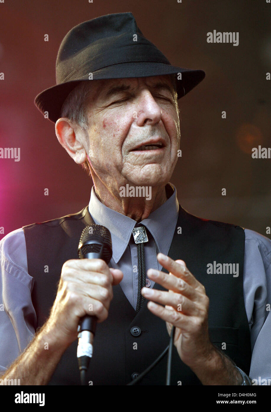 73 year old male hi-res stock photography and images - Alamy