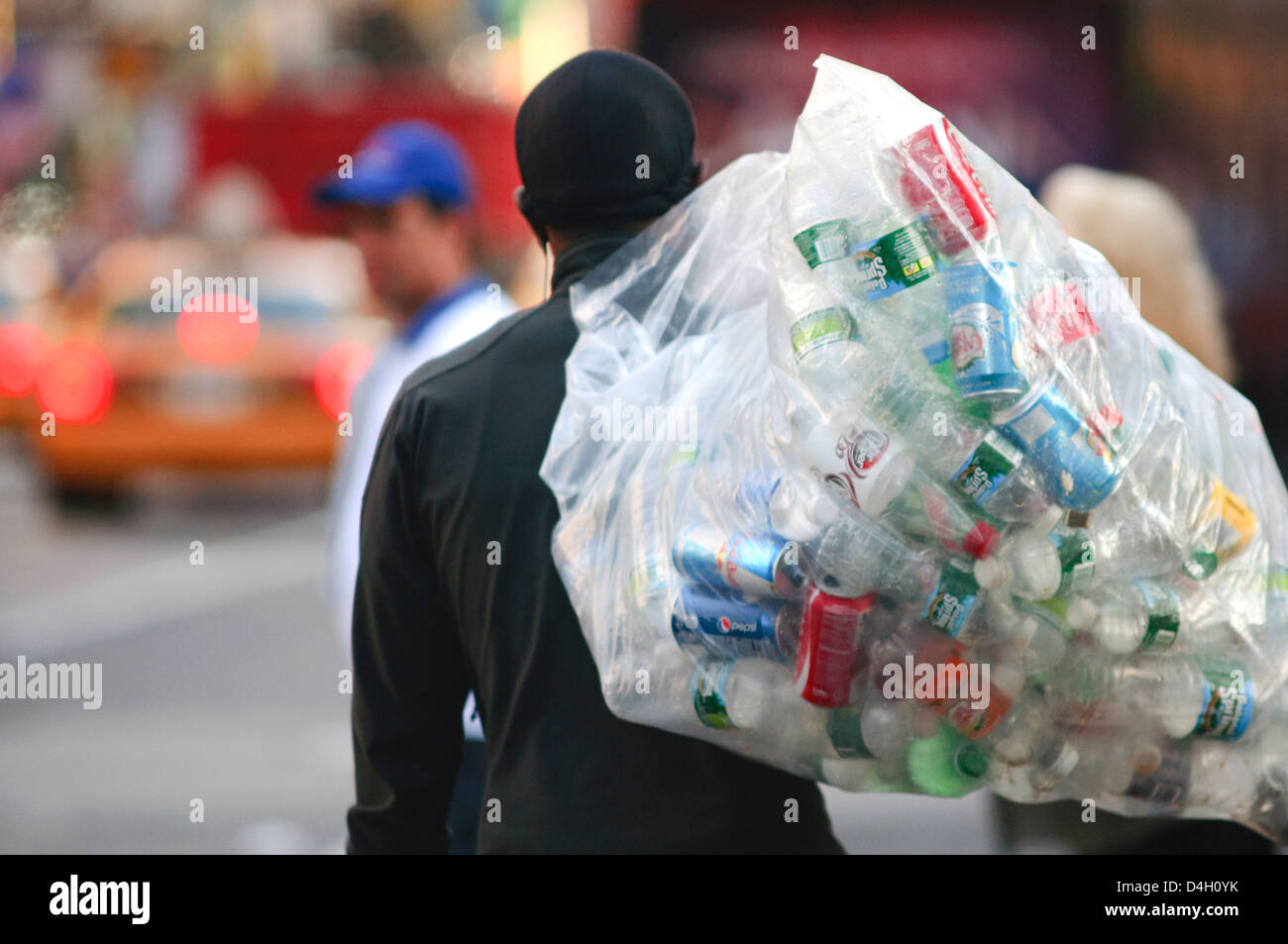 New york garbage hi-res stock photography and images - Alamy