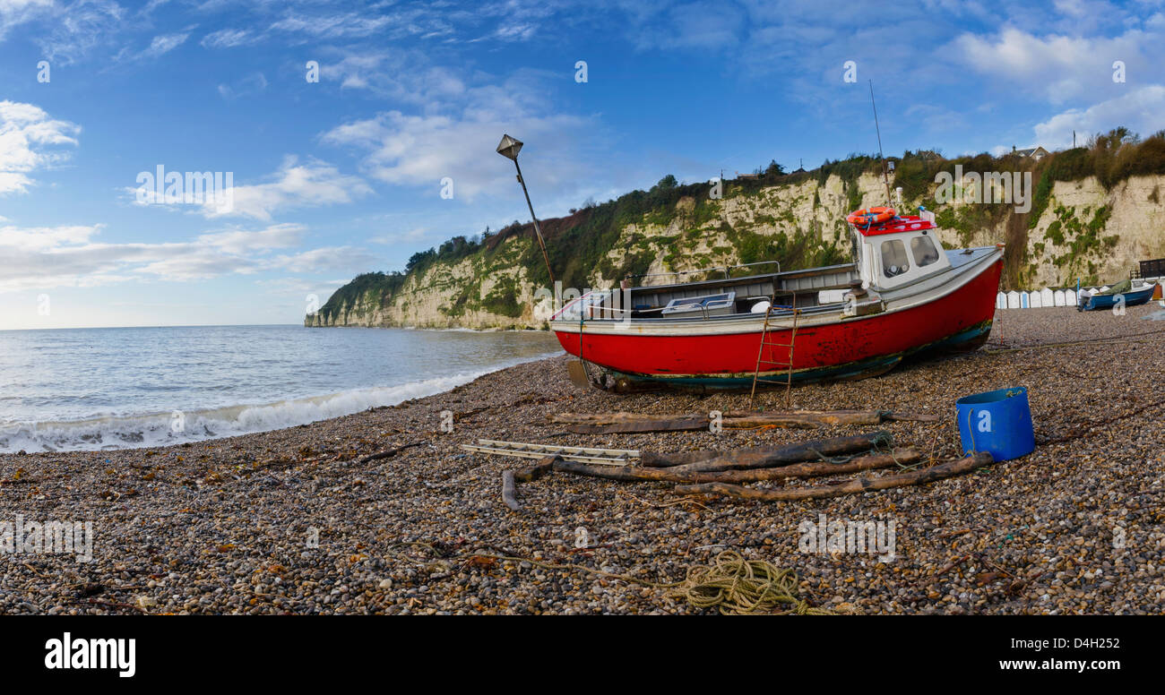 Red fishing boat hi-res stock photography and images - Alamy