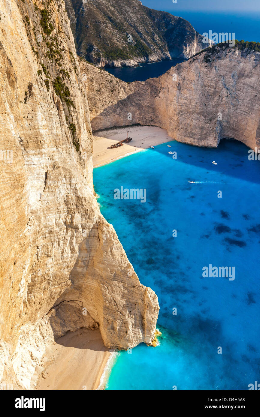 Ship panagiotis shipwreck zakynthos hi-res stock photography and images ...