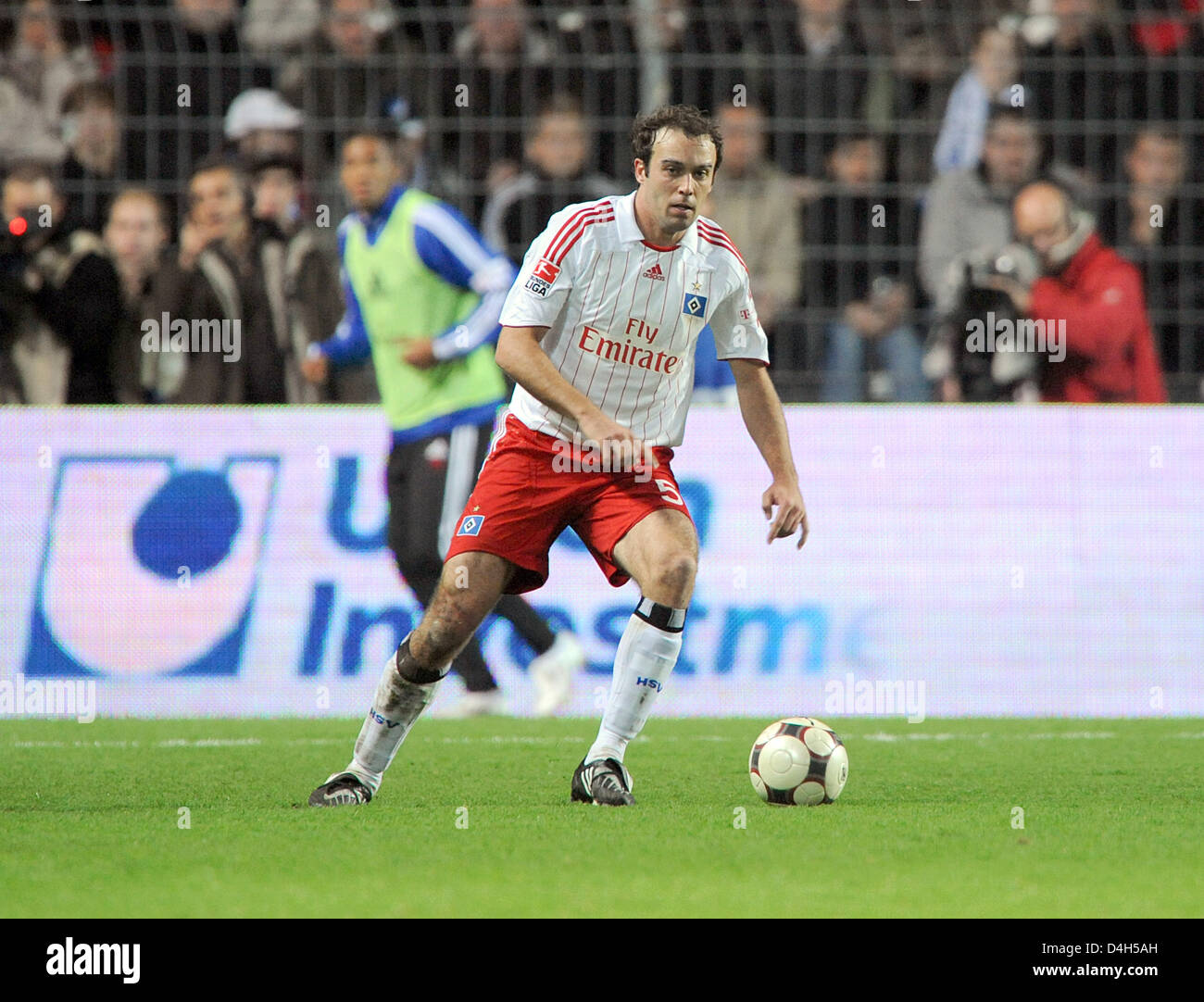 Hamburg's Joris Mathijsen seen in action during the Bundesliga match ...
