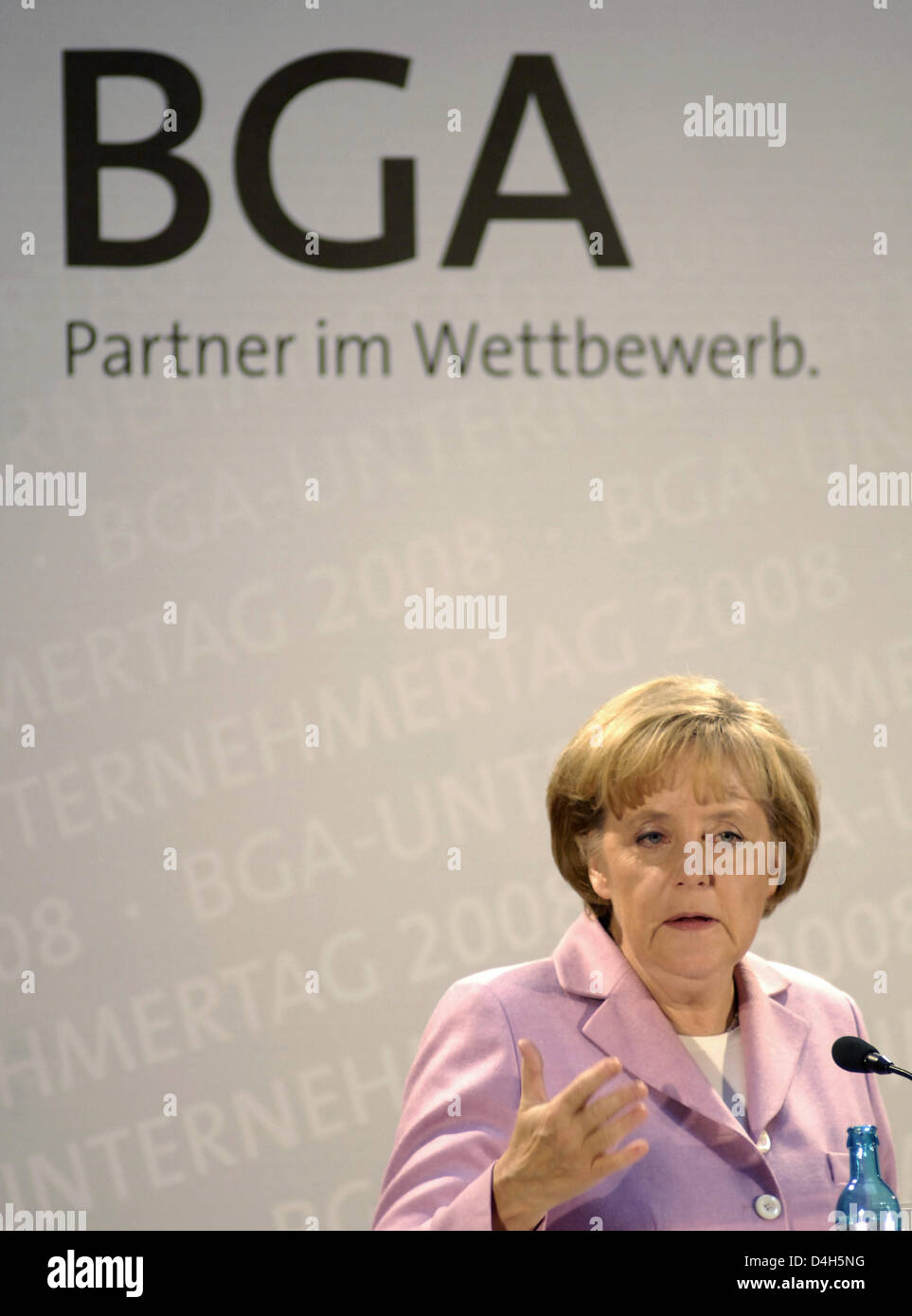 German Chancellor Angela Merkel (CDU) delivers a speech during the ...