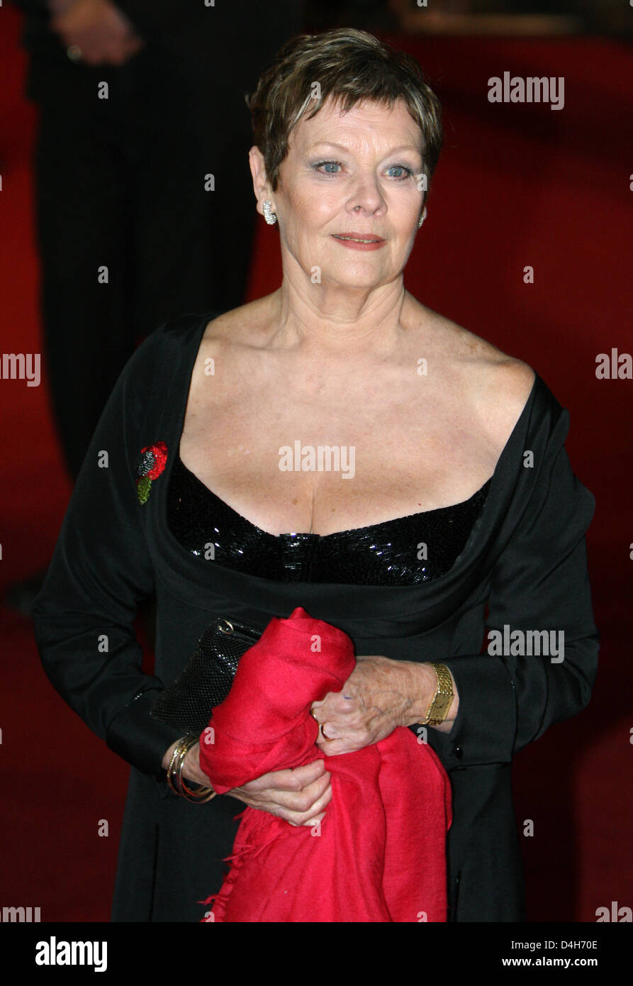 Judy Dench High Resolution Stock Photography and Images - Alamy