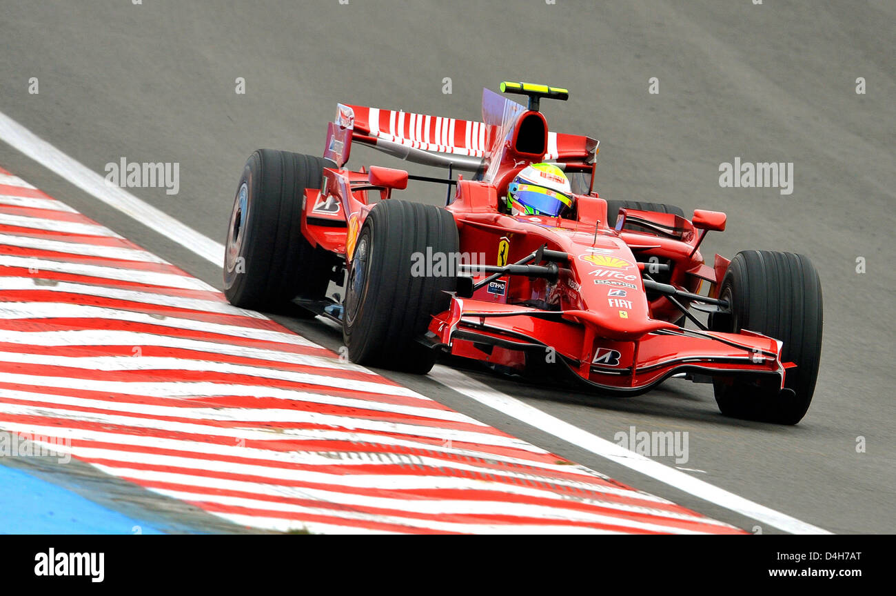 2008 formula 1 racing season hi-res stock photography and images - Alamy