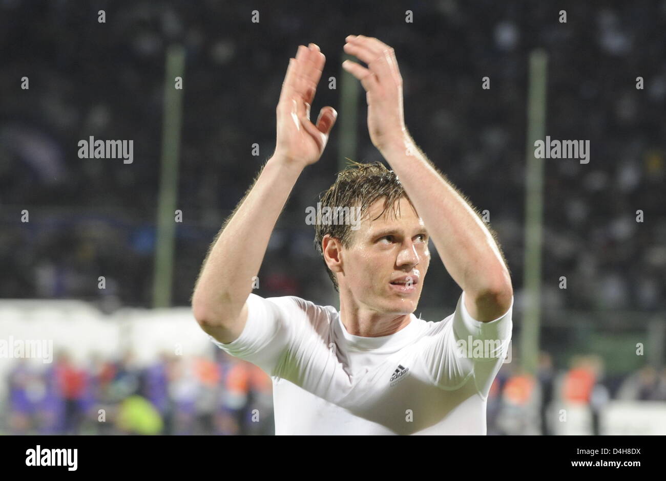 Bayern Munich?s Tim Borowski cheers after the Champions League group F ...
