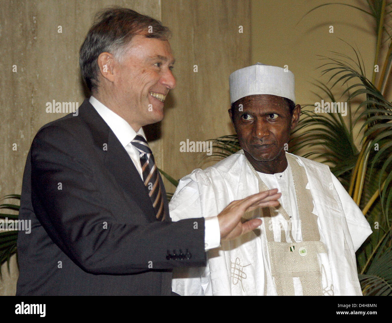 Nigerian head of state hi-res stock photography and images - Alamy
