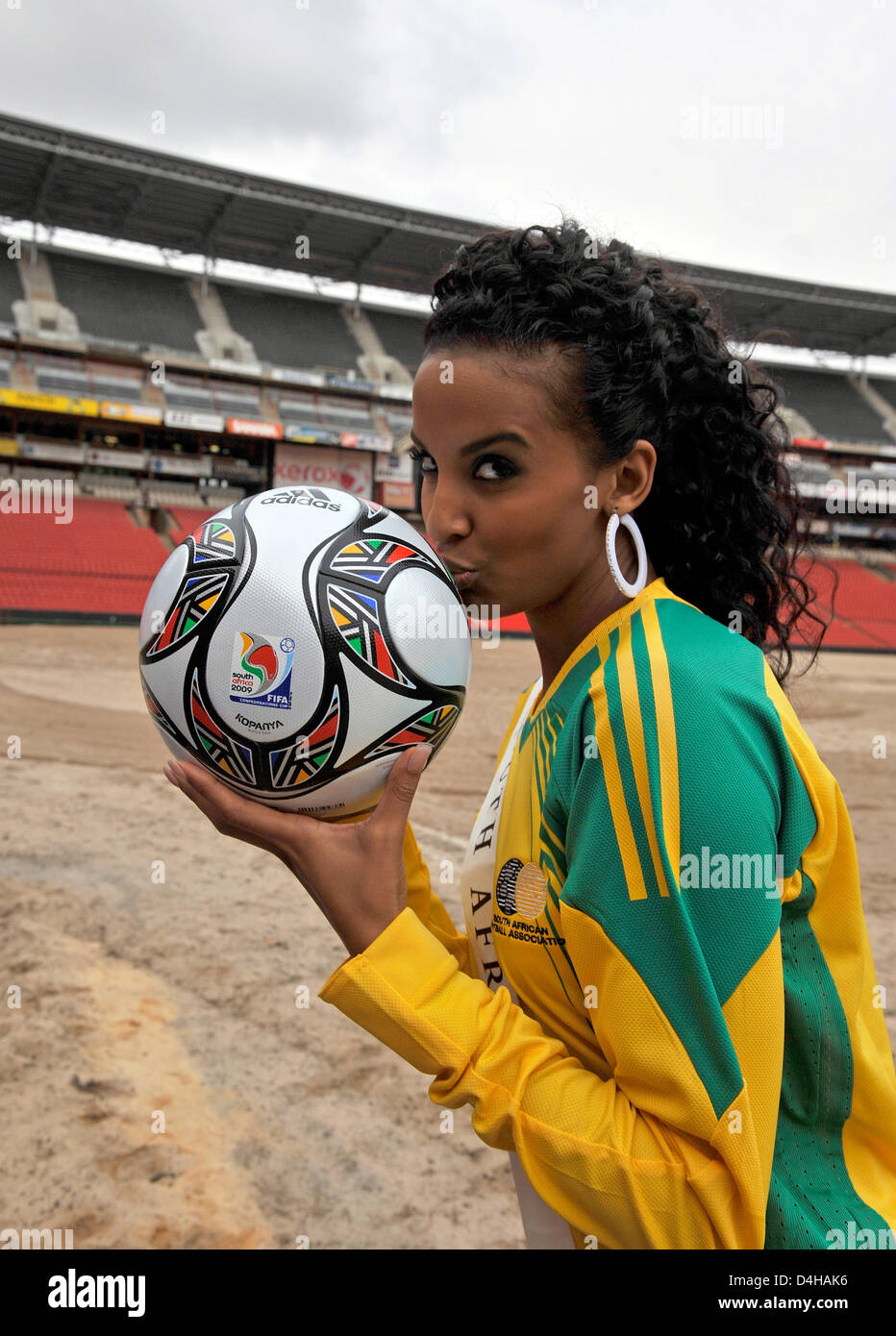 Miss South Africa Tansey Coetzee presents the official competition ball ...