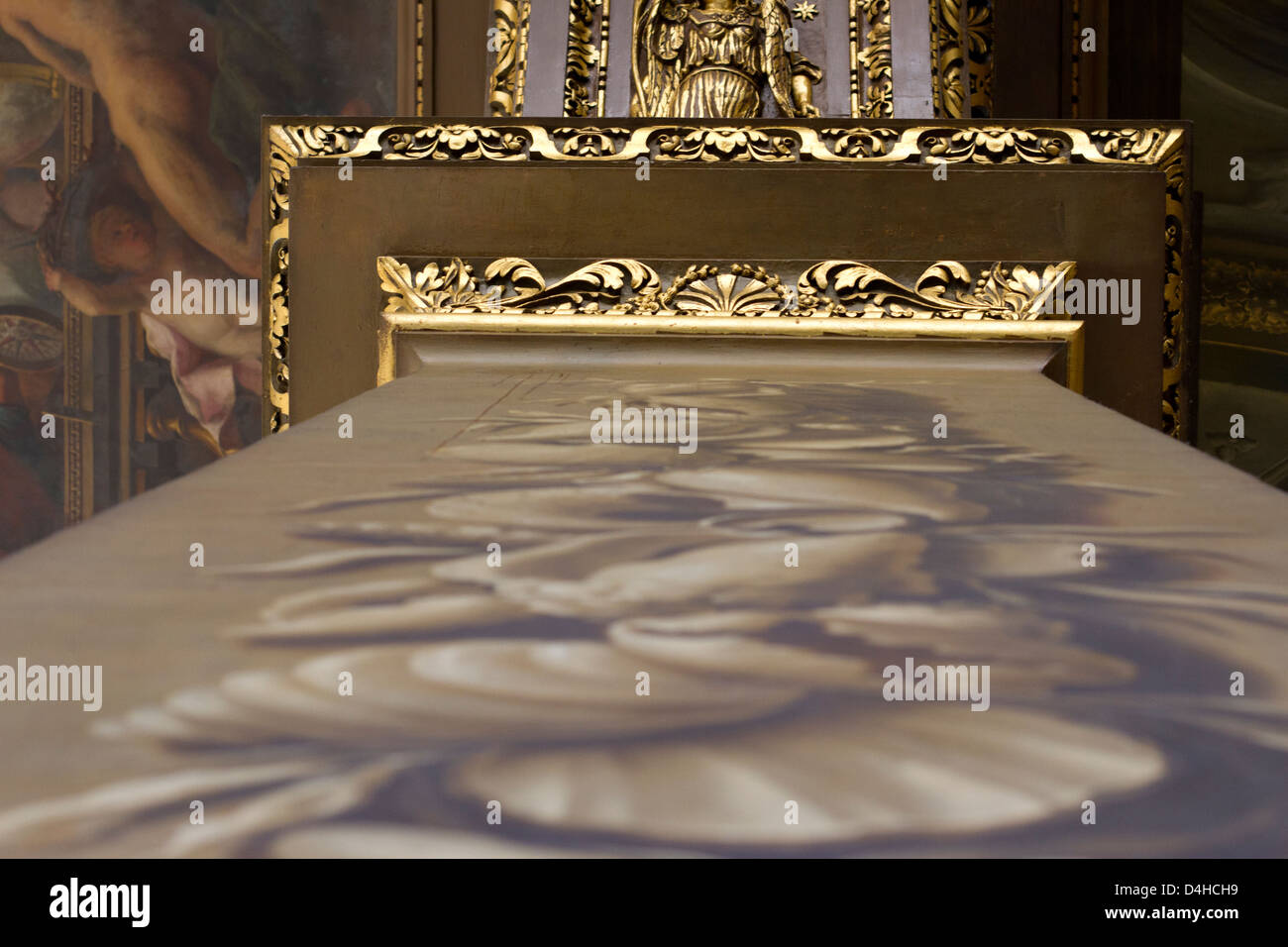 Classical wall painting hi-res stock photography and images - Alamy