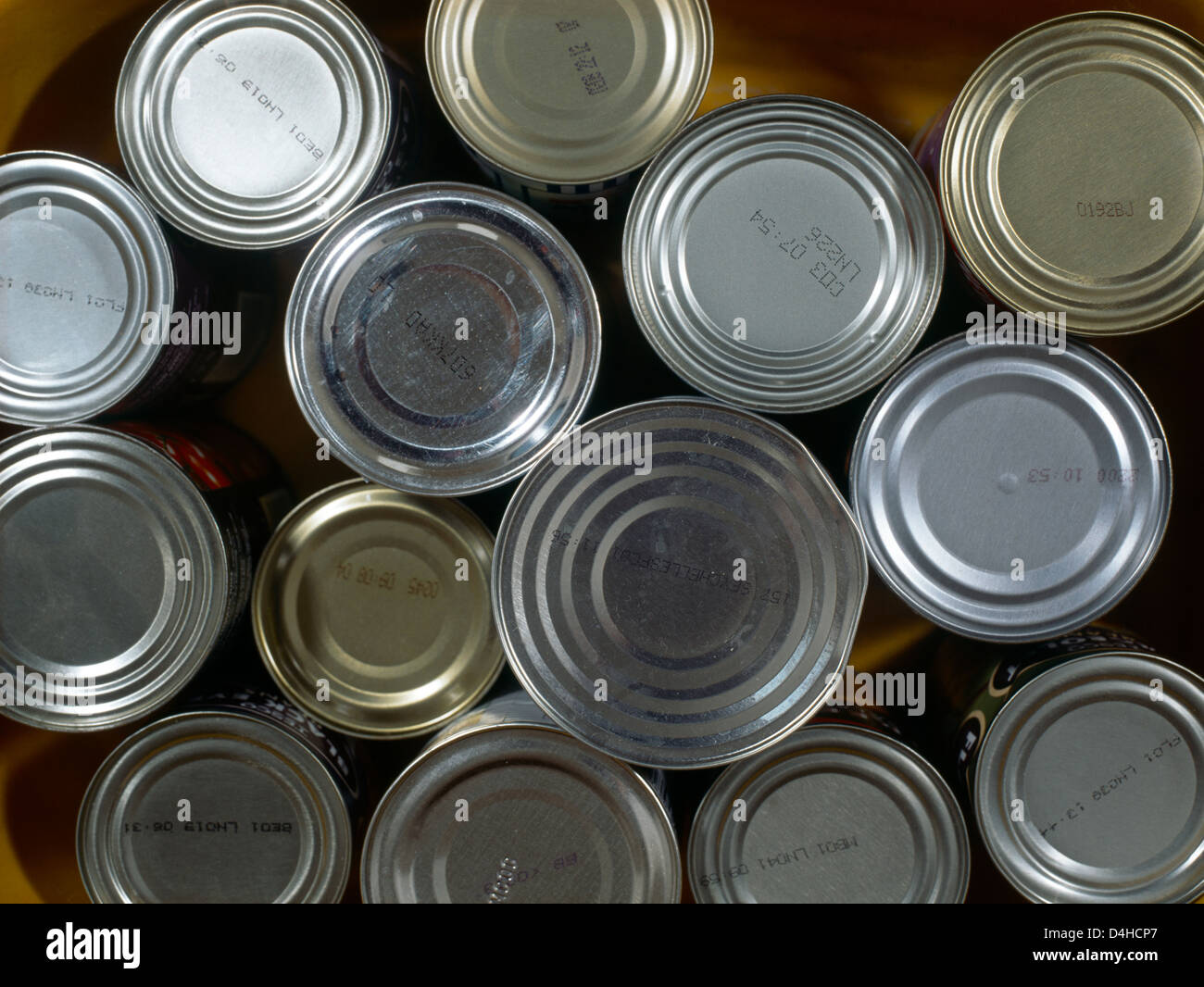 Tin cans hi-res stock photography and images - Alamy