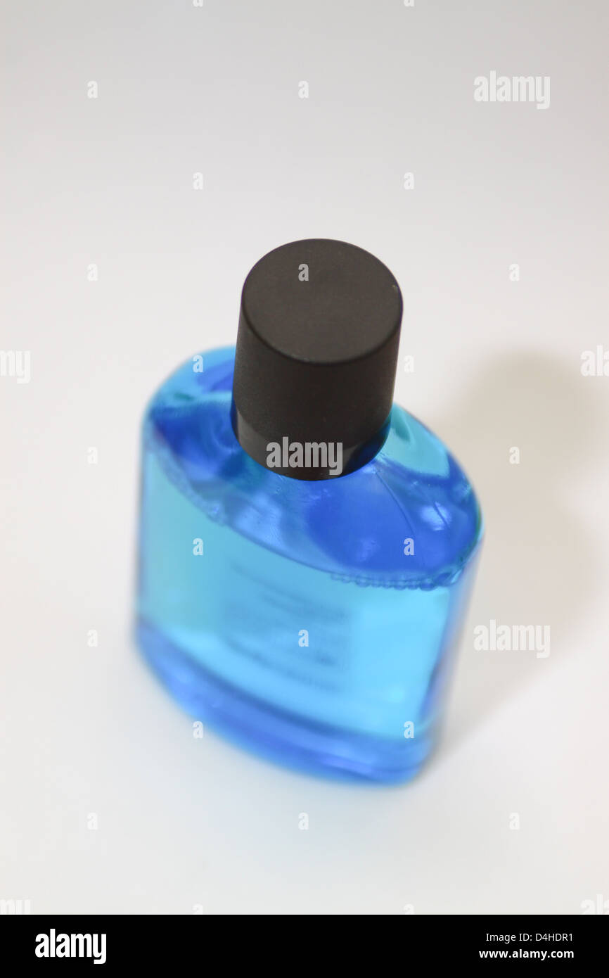 100ml glass bottle hi-res stock photography and images - Alamy