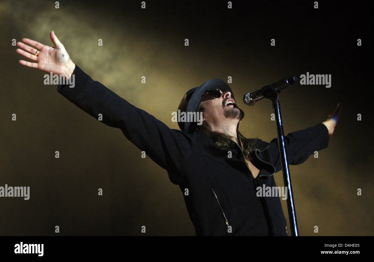 US-singer Kid Rock performs at indoor arena ?Alsterdorfer Sporthalle ...