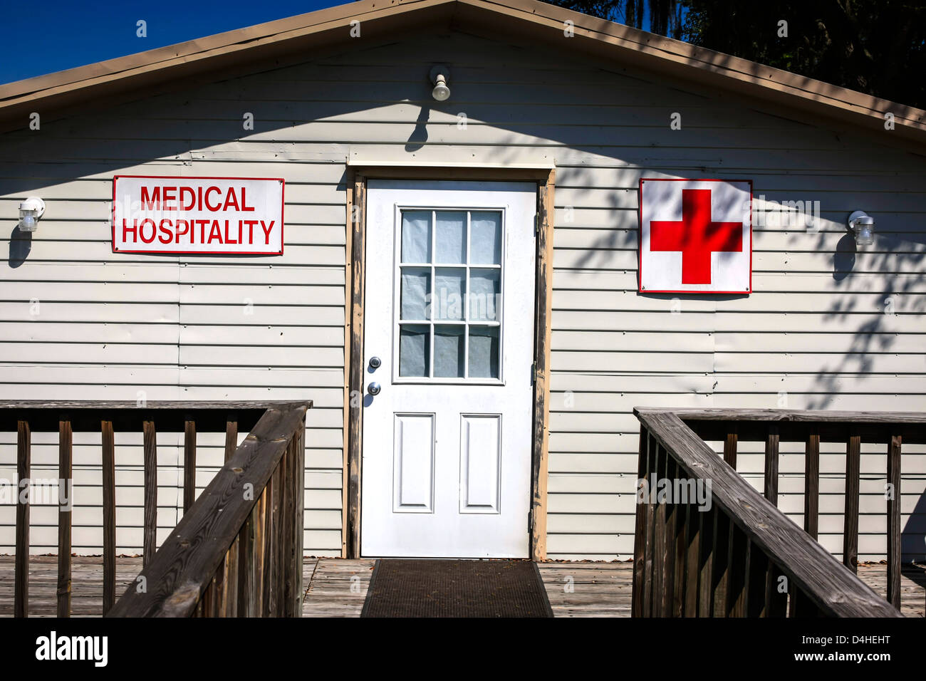Red Cross Medical Hospitality Building Stock Photo - Alamy