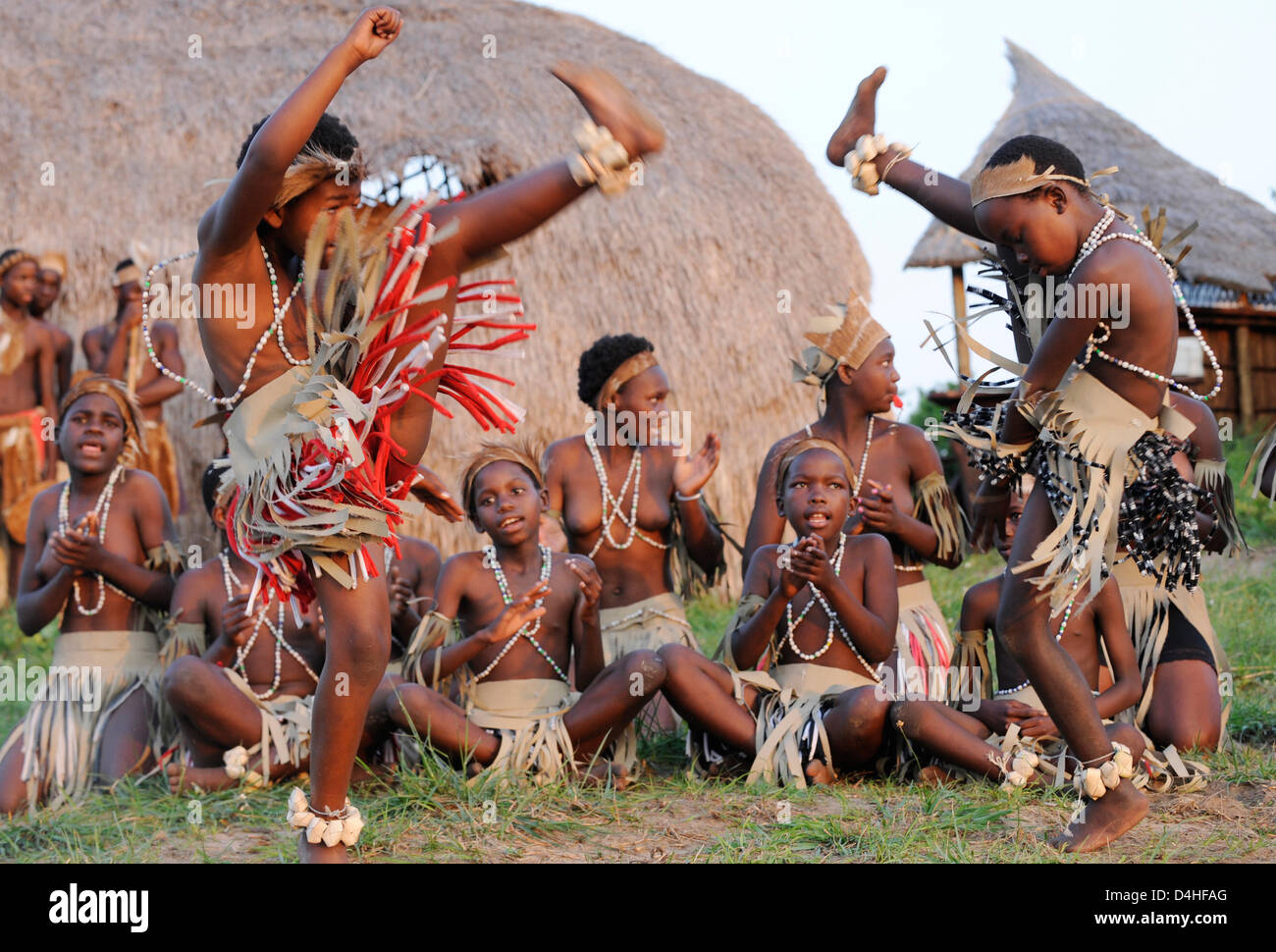 Zulu women hi-res stock photography and images - Alamy