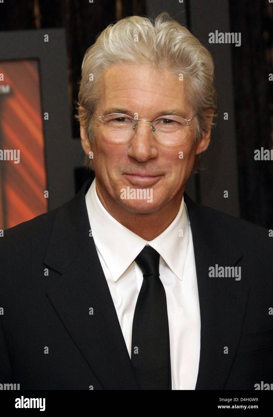 Actor Richard Gere arrives for the 14th Annual Critics? Choice Awards ...