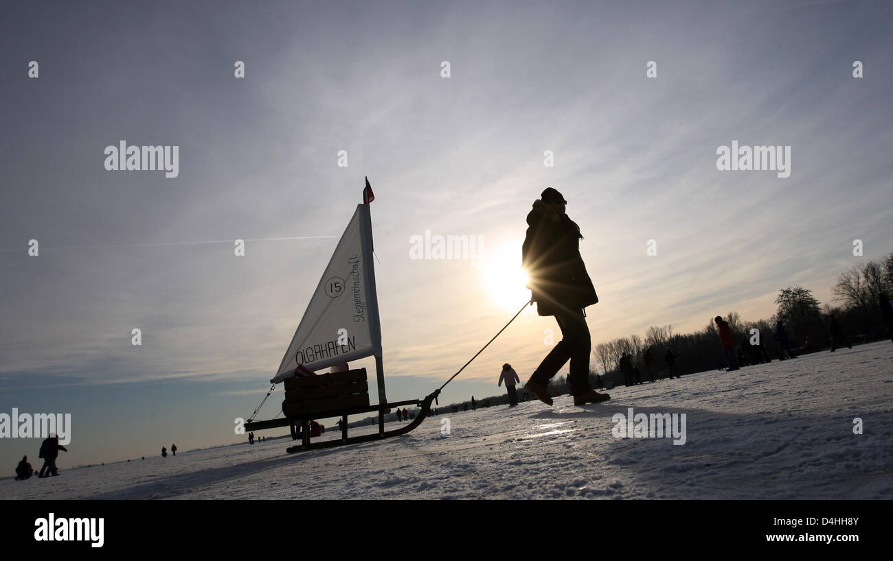 Forcast celsius hi-res stock photography and images - Alamy