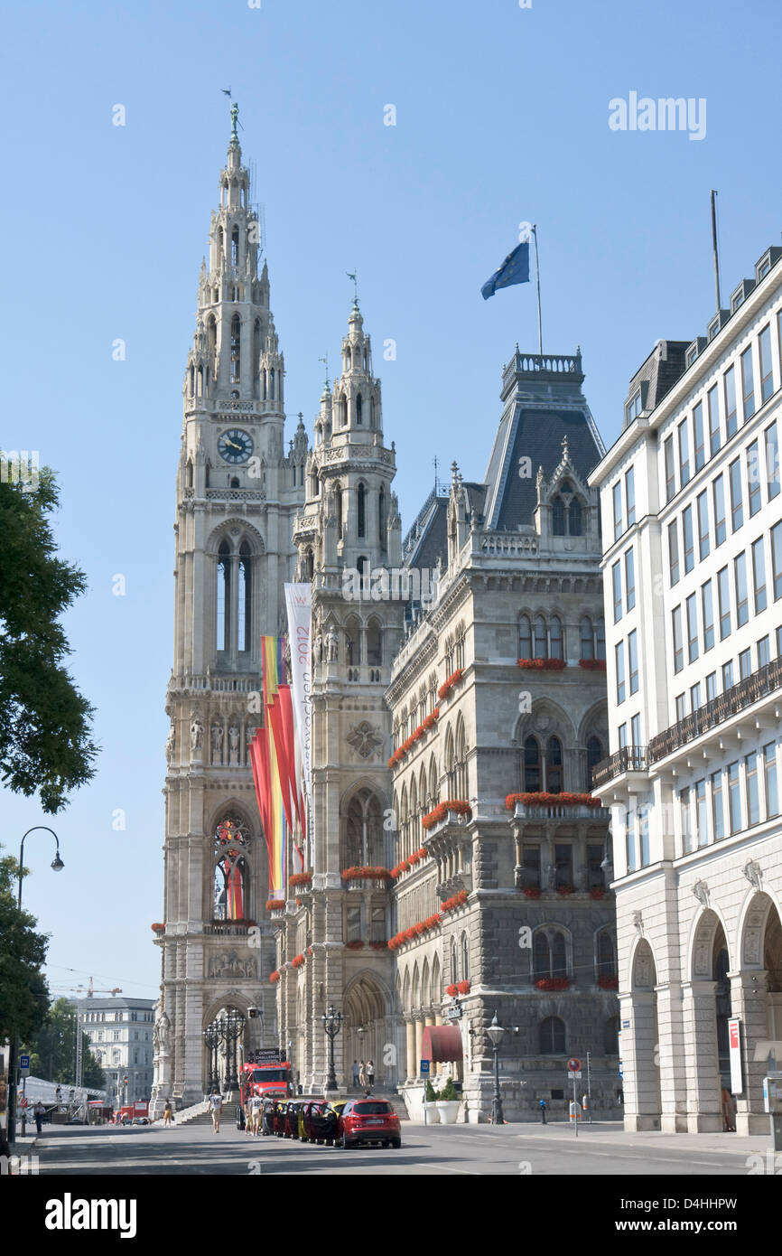 Neues rathaus vienna hi-res stock photography and images - Alamy
