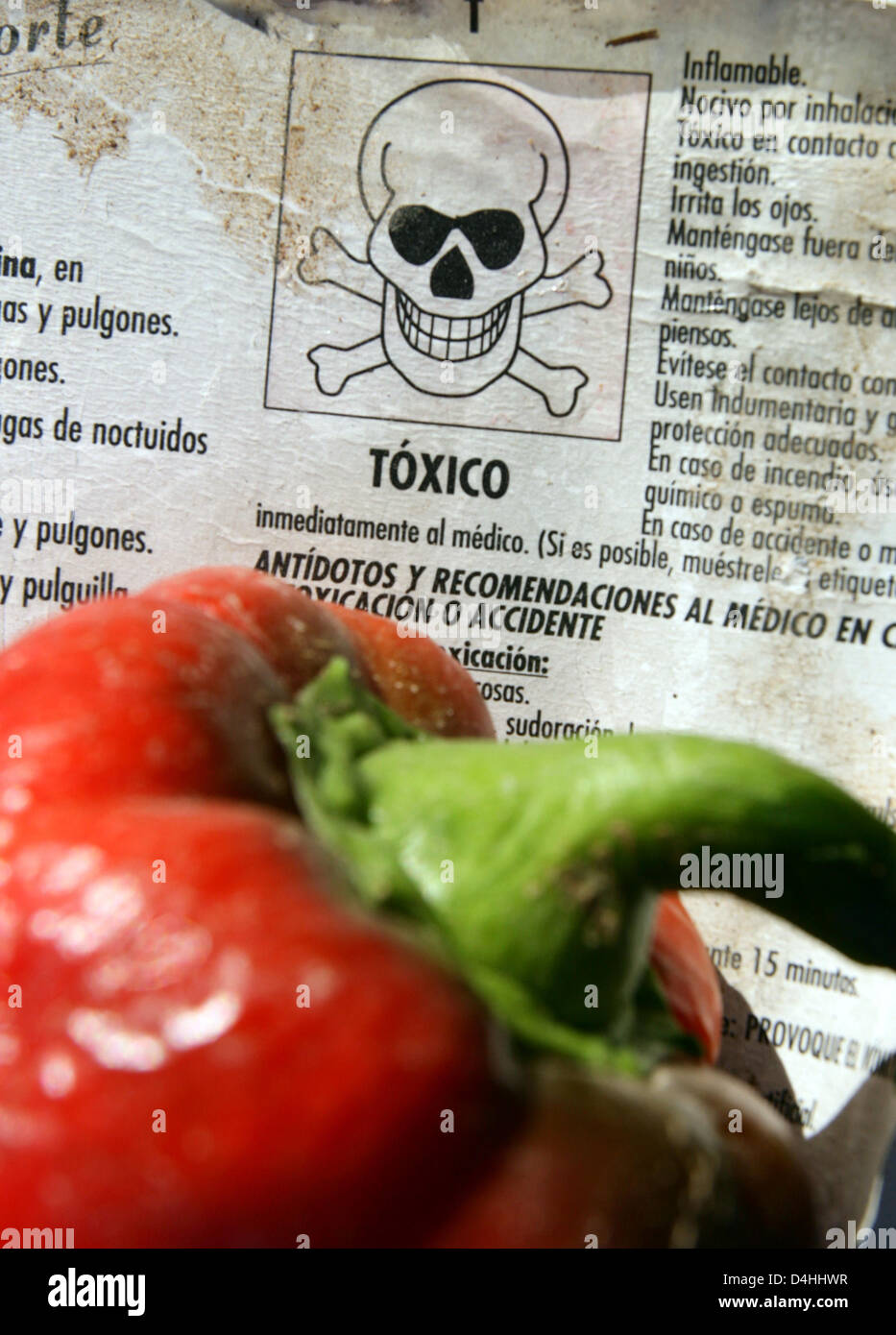 Banned pesticides hi-res stock photography and images - Alamy