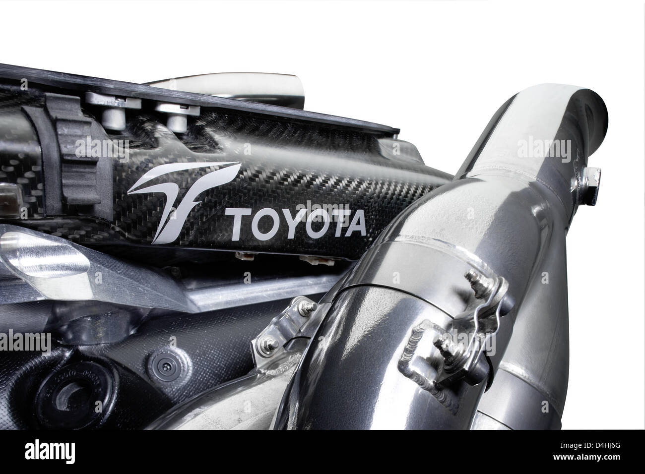 The new Toyota Formula One racing car TF109 for 2009 is being presented ...