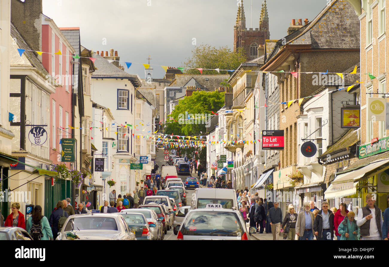 Totnes High Street Stock Photo - Alamy