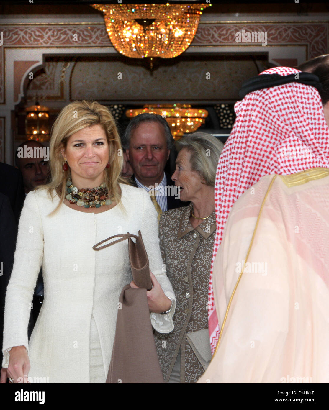 Dutch Princess Maxima arrives at the airport of Abu Dhabi, 18 January ...