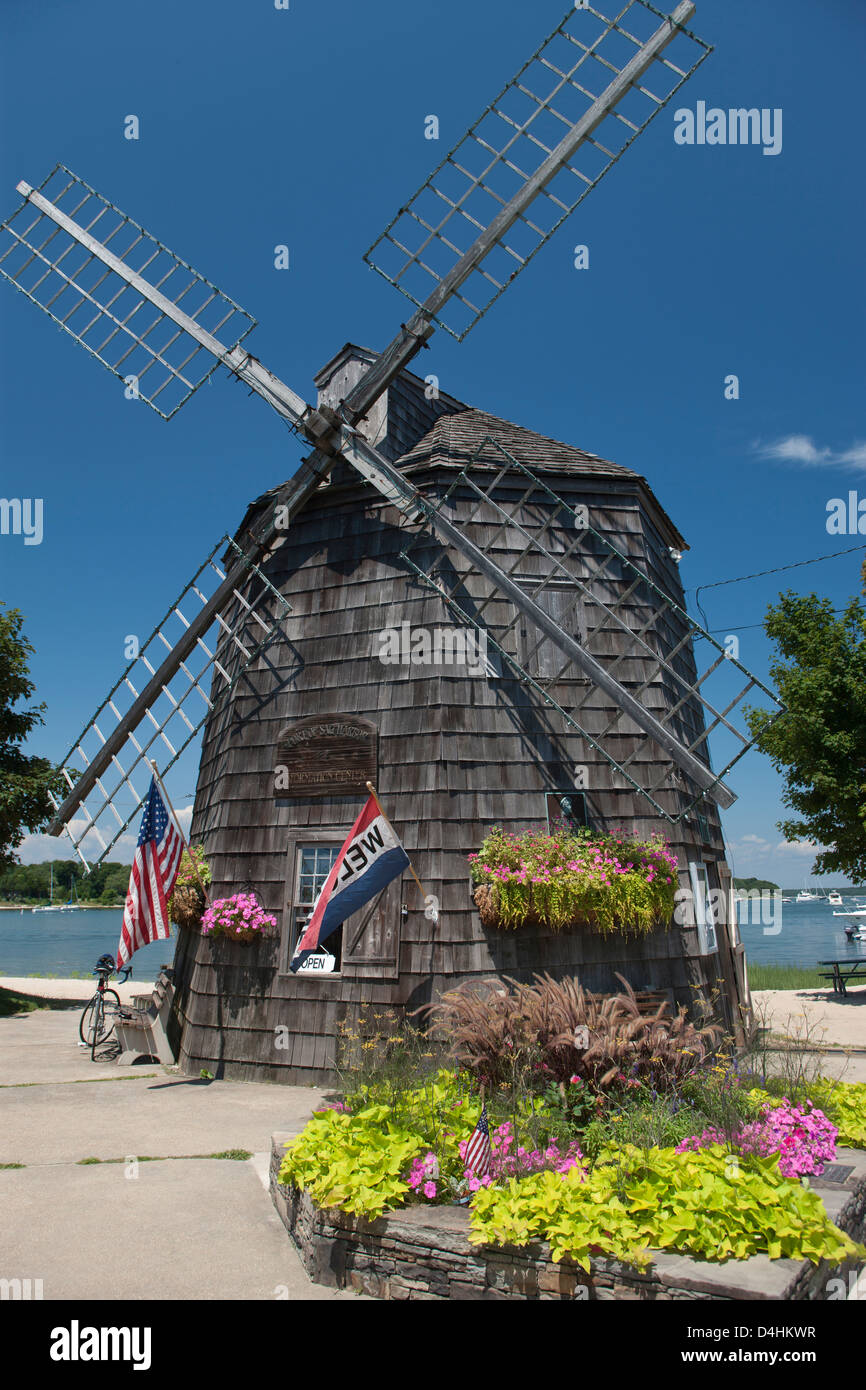 Beebe hi-res stock photography and images - Alamy