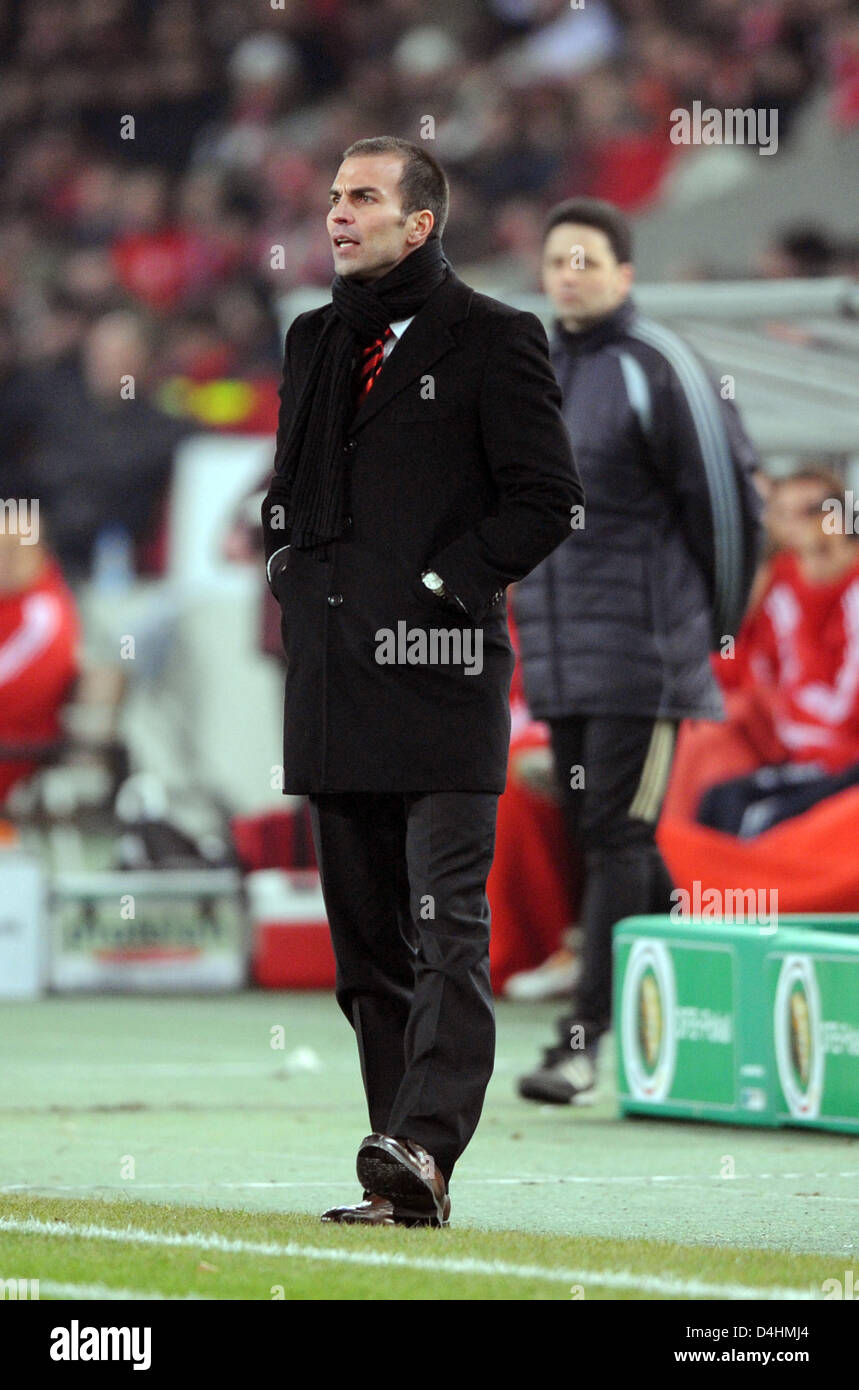 Stuttgart?s head coach Markus Babbel pictured during the DFB Cup round ...