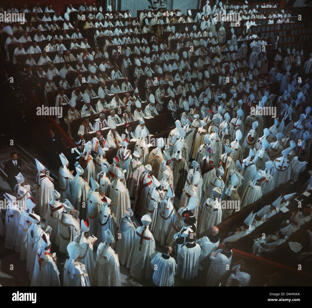 Vatican 2 1962 hi-res stock photography and images - Alamy