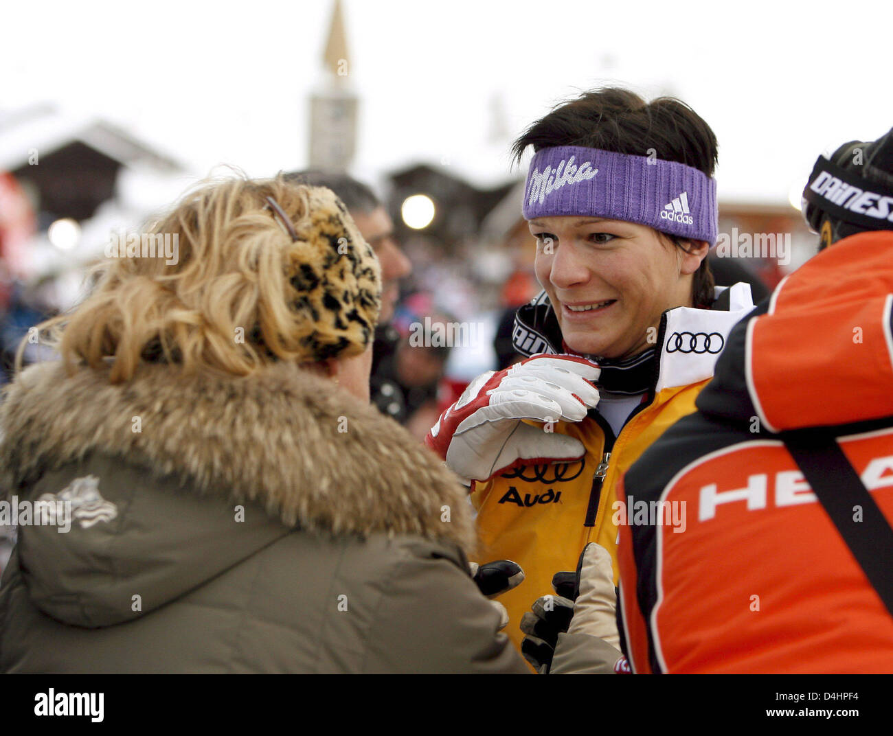 Germany?s Maria Riesch (R) talks with her mother Monika at the Women's ...