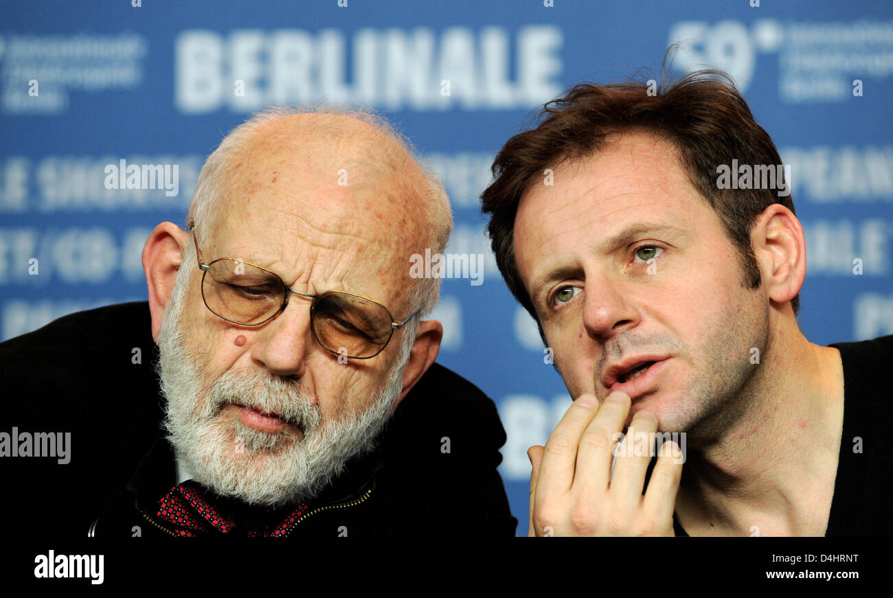 Bulgarian actors Samuel Finzi (R) and Itzhak Finzi (L) pictured during ...