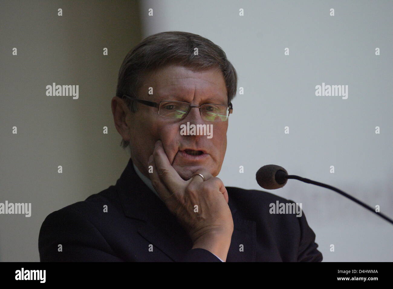 Institute for economic affairs hi-res stock photography and images - Alamy