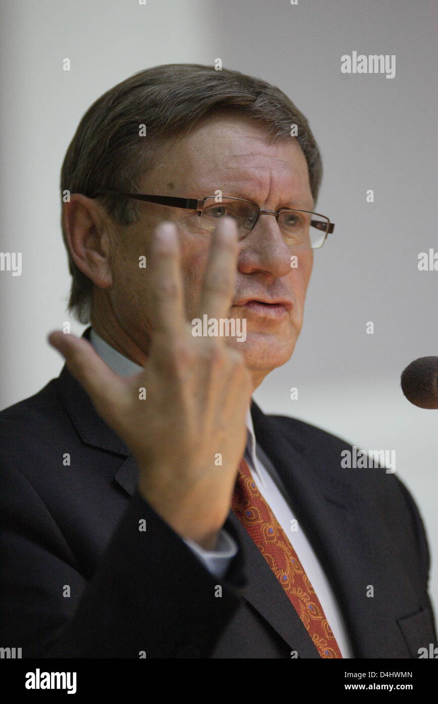 Sopot, Poland. 14th March 2013. Professor Leszek Balcerowicz delivers a ...