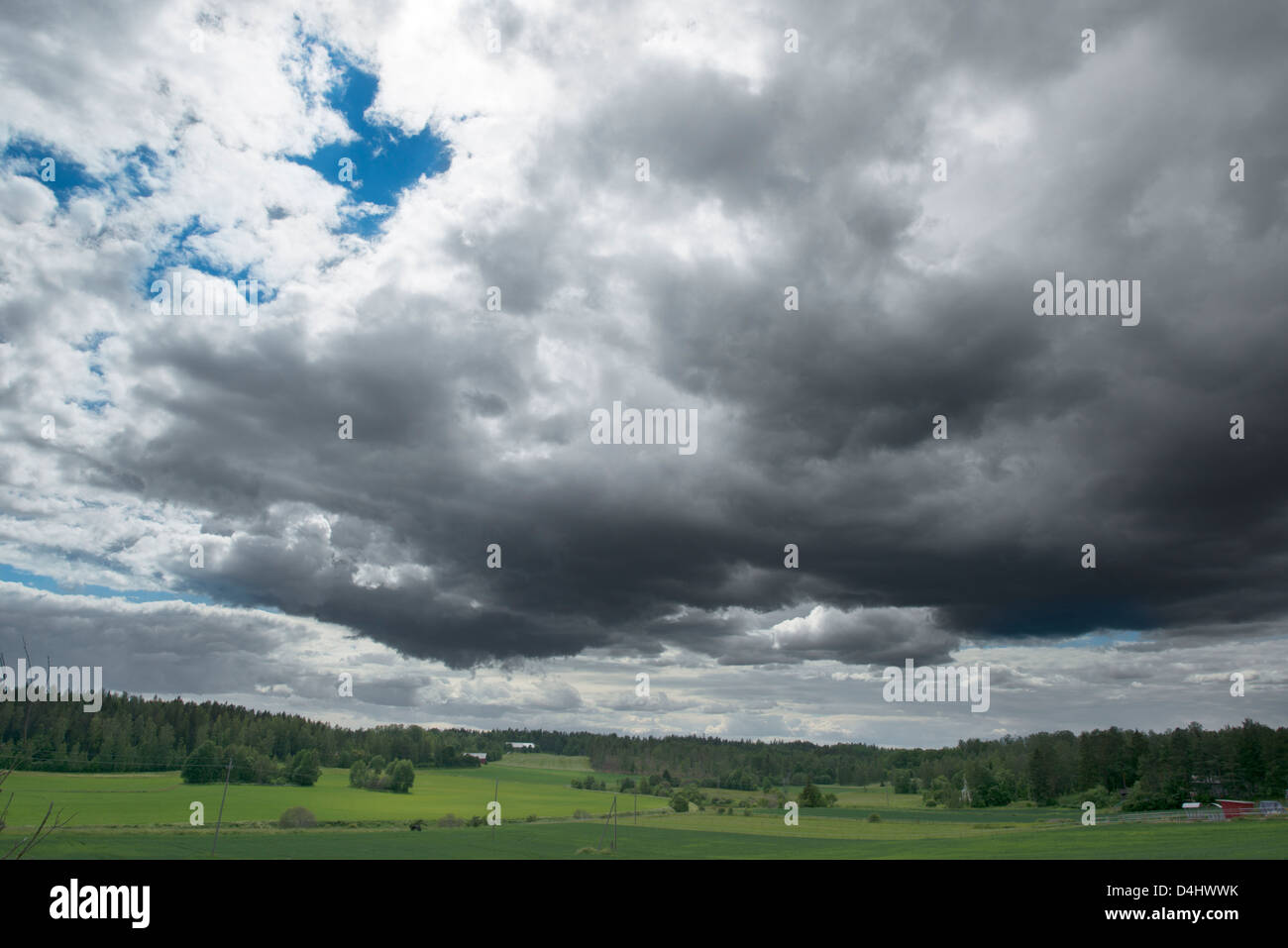 Storm clouds rolling hi-res stock photography and images - Alamy