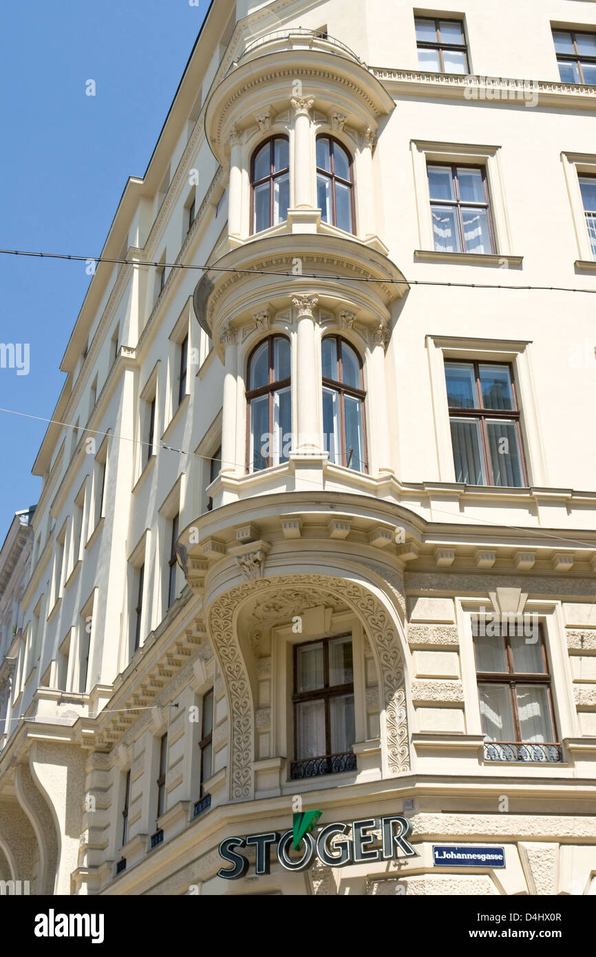 Bow turret hi-res stock photography and images - Alamy