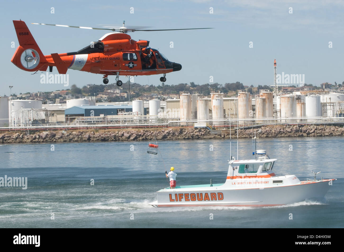 Lifeguard demonstration hi-res stock photography and images - Alamy