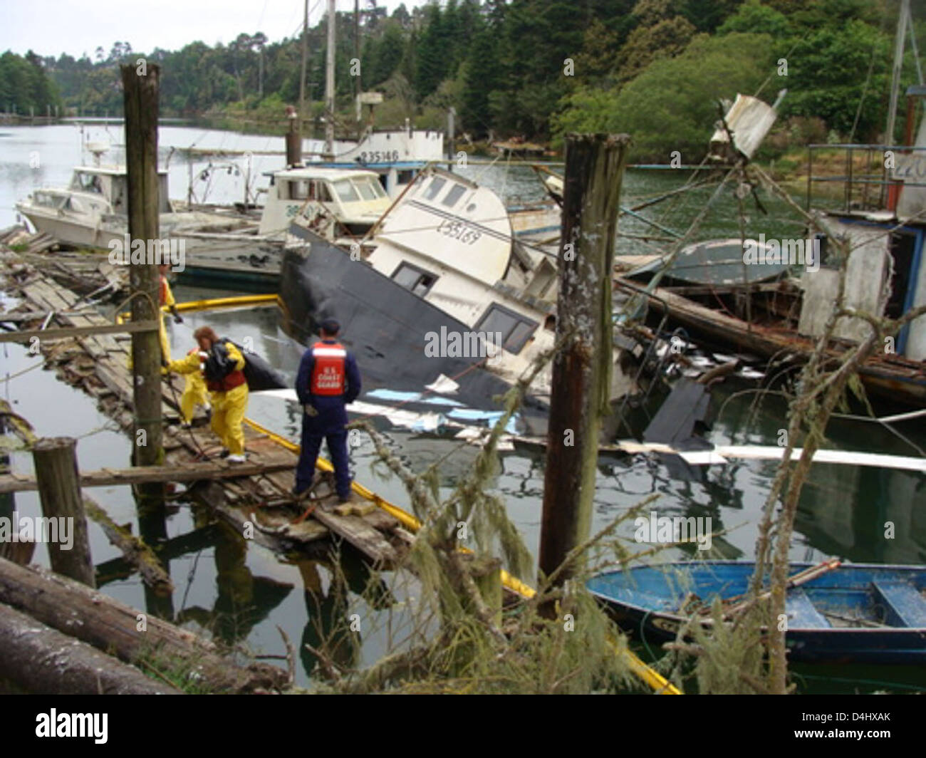 The U.S. Coast Guard Pollution Response Team works to manage and ...