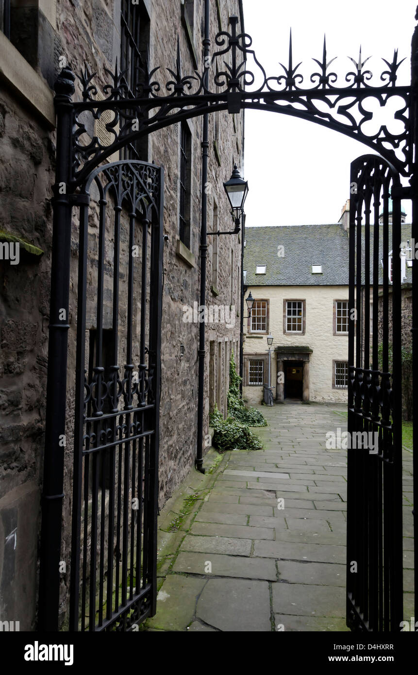 Tweeddale court edinburgh hi-res stock photography and images - Alamy