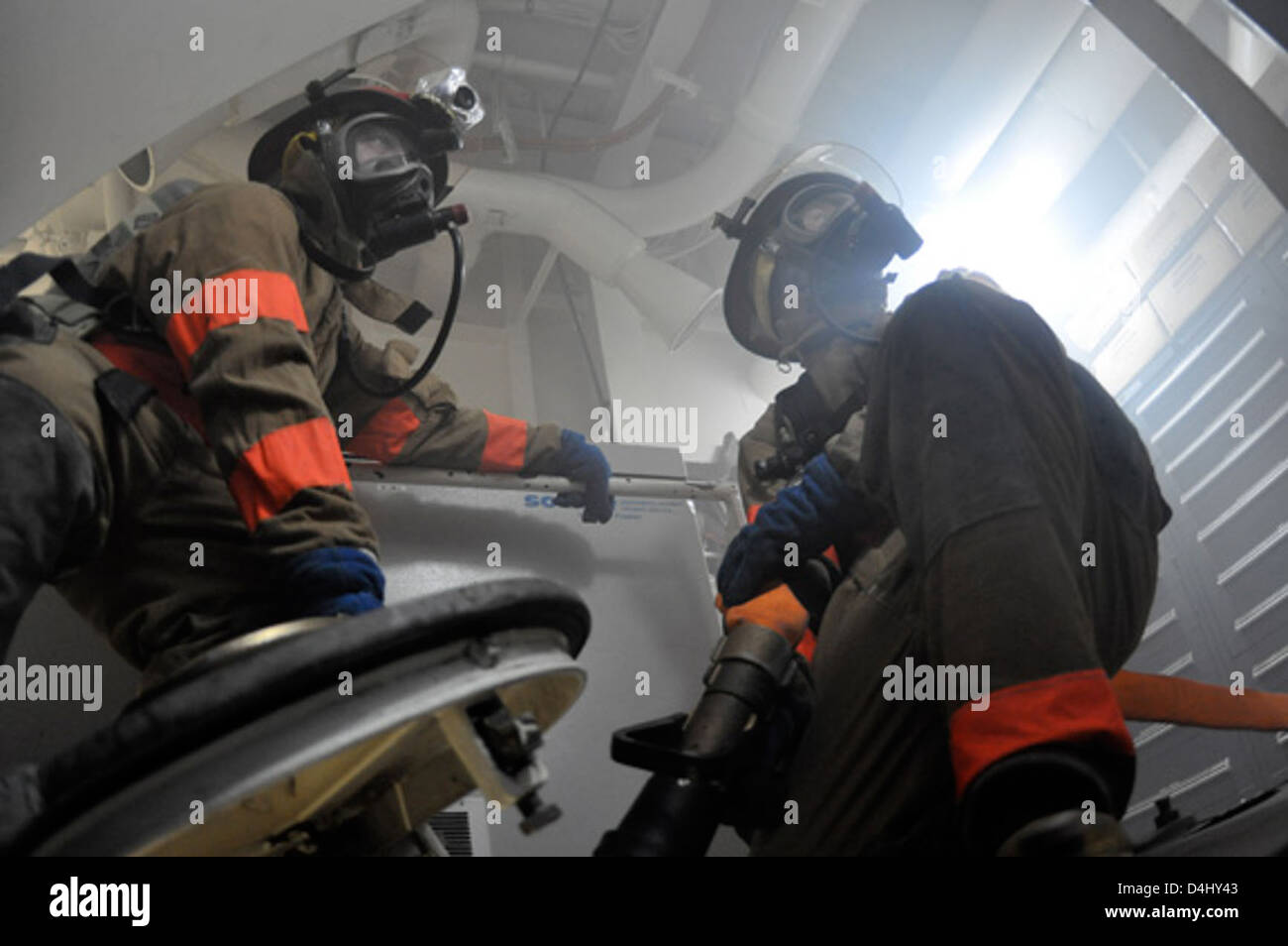 Coastguardfirefighting hi-res stock photography and images - Alamy