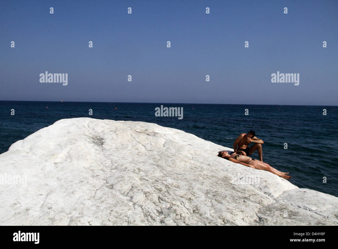 Sunbath hi-res stock photography and images - Alamy