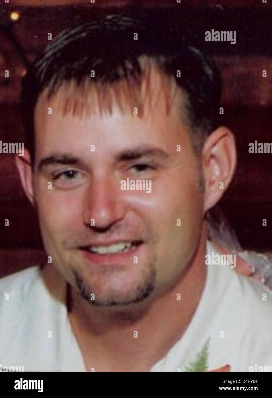 In Memory: Petty Officer 2nd Class Carl P. Grigonis, age 35, Mayfield ...