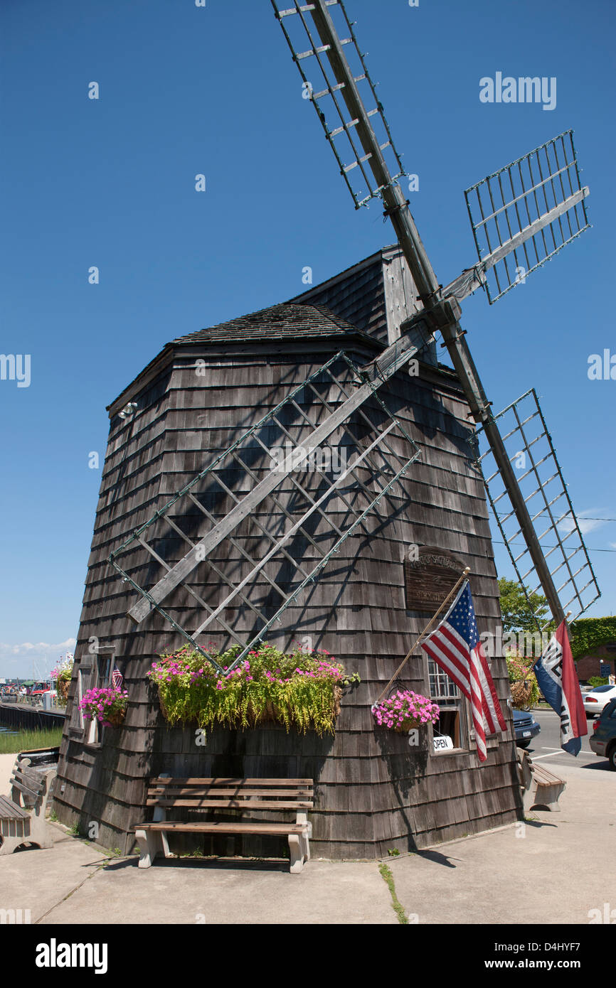 BEEBE WINDMILL SAG HARBOR SUFFOLK COUNTY LONG ISLAND NEW YORK STATE USA ...